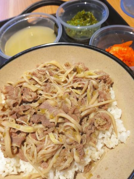 牛肉丼饭怎么做_牛肉丼饭酱汁比例-第2张图片-山城妙识