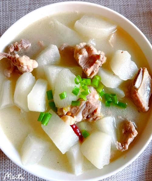排骨汤怎么炖好喝_排骨汤食谱做法大全-第3张图片-山城妙识
