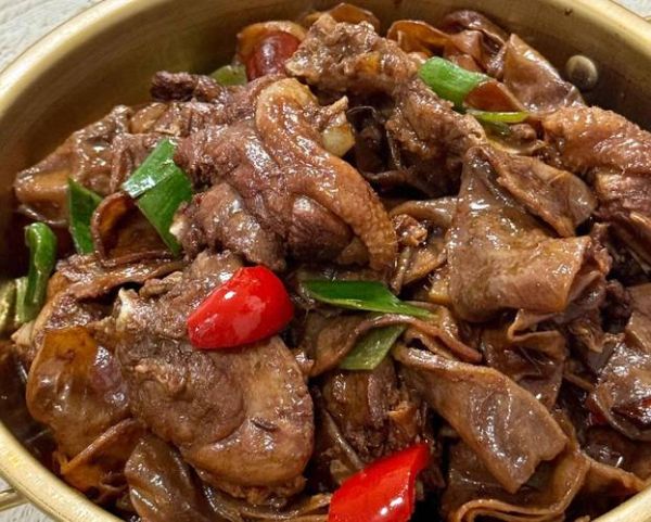 鹅肉怎么做好吃_鹅肉怎么炖不腥-第1张图片-山城妙识