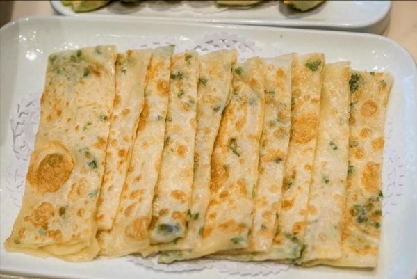 馅饼面用冷水还是热水_冷水和热水哪个更好-第3张图片-山城妙识