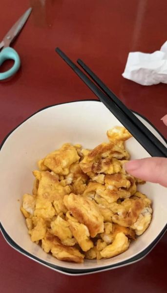 蓖麻油炒鸡蛋怎么做_孕妇能吃吗-第2张图片-山城妙识