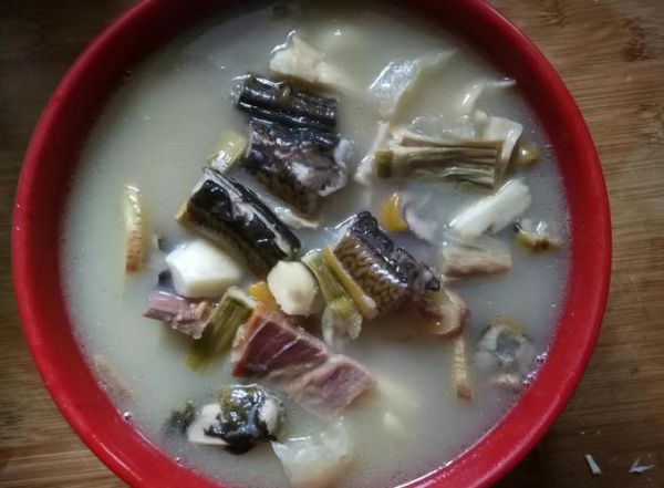 黄鳝鱼怎么做好吃_黄鳝鱼做法视频教程-第3张图片-山城妙识