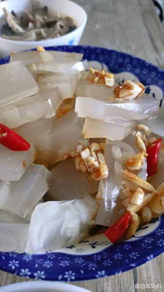 猪肉皮冻怎么做_猪皮冻不腥的窍门-第2张图片-山城妙识