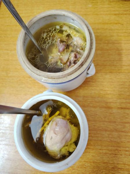 麦冬煲鸡汤的做法_麦冬煲鸡汤的功效与禁忌-第3张图片-山城妙识 麦冬煲鸡汤的做法_麦冬煲鸡汤的功效与禁忌-第3张图片-山城妙识