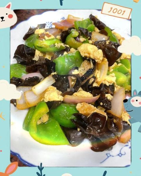 青椒木耳炒鸡蛋怎么炒好吃_青椒木耳炒鸡蛋的做法窍门-第1张图片-山城妙识