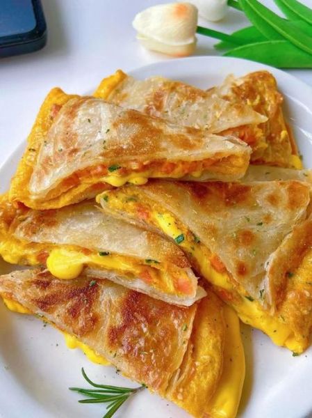 手抓饼怎么放鸡蛋_手抓饼加鸡蛋的正确做法-第2张图片-山城妙识