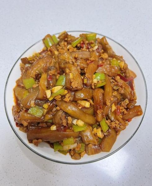 肉末茄子怎么做简单又好吃_肉末茄子家常做法步骤-第3张图片-山城妙识