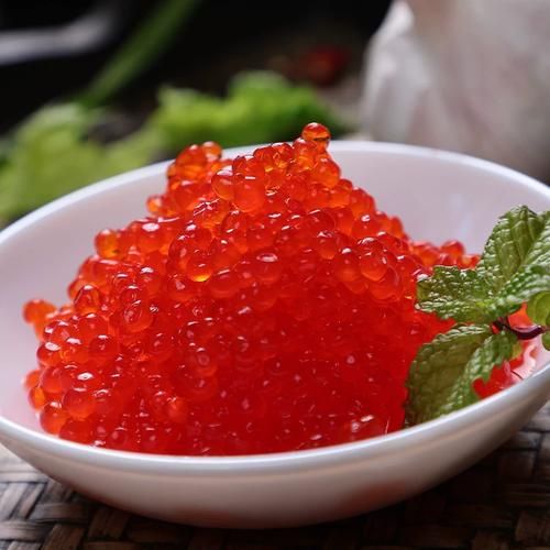 马哈鱼子酱怎么吃_马哈鱼子酱的正确吃法-第2张图片-山城妙识