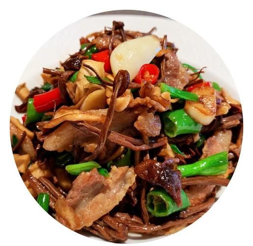 干茶树菇炒肉怎么做好吃_干茶树菇炒肉做法窍门-第2张图片-山城妙识