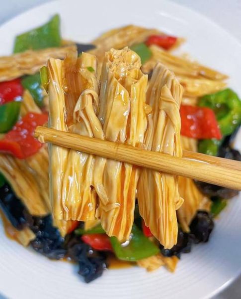 红油腐竹怎么做才好吃_红油腐竹热量高吗-第2张图片-山城妙识 红油腐竹怎么做才好吃_红油腐竹热量高吗-第2张图片-山城妙识