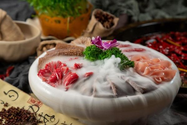 重庆火锅必点菜品有哪些_重庆火锅必点菜品推荐-第2张图片-山城妙识