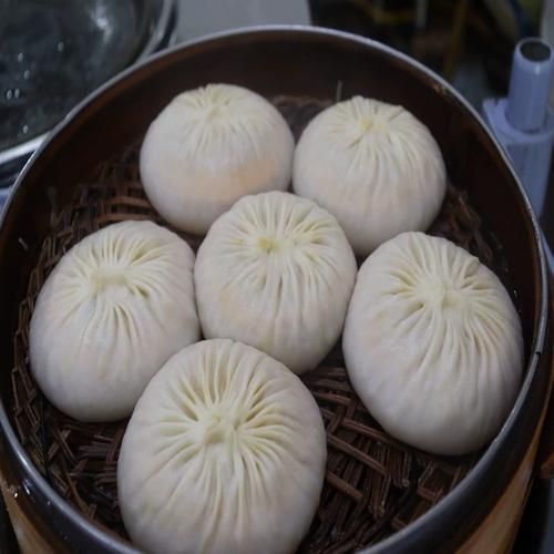 蟹黄汤包哪里最正宗_蟹黄汤包做法详解-第3张图片-山城妙识