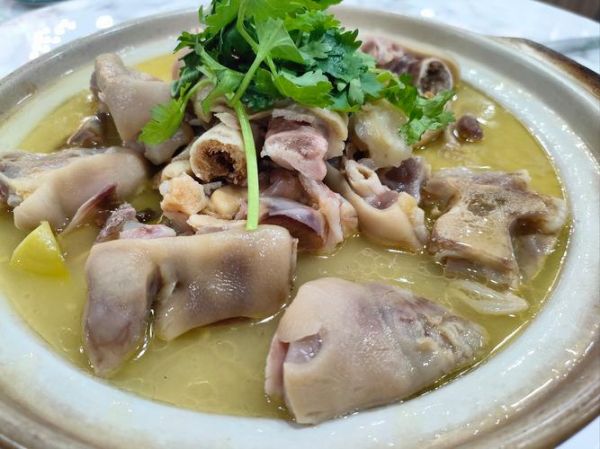 麻辣猪脚火锅怎么做_麻辣猪脚火锅的配料有哪些-第3张图片-山城妙识