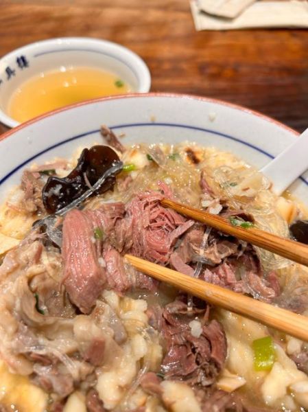 西安羊肉泡馍高清图片哪里找_正宗泡馍高清图怎么拍-第1张图片-山城妙识
