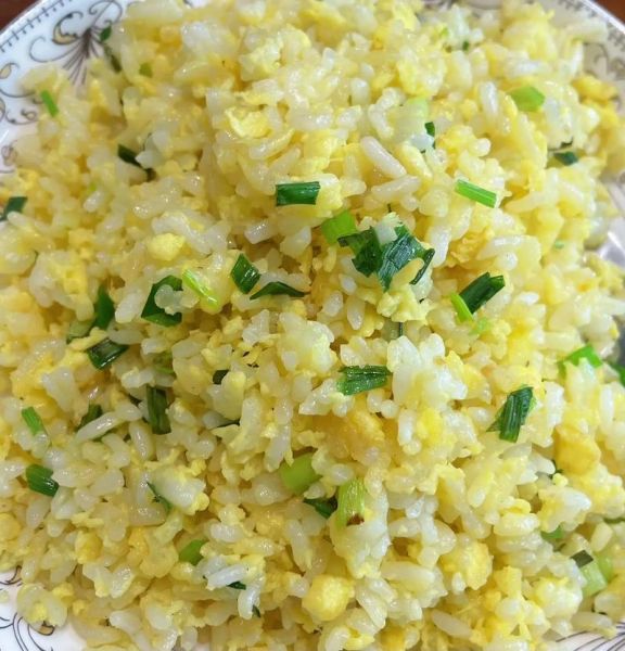黄金蛋炒饭刘一帆_为什么那么好吃-第1张图片-山城妙识