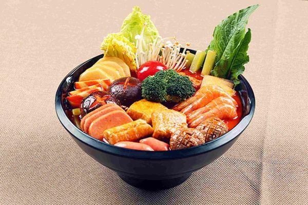 麻辣烫图片大全高清_菜品有哪些-第1张图片-山城妙识