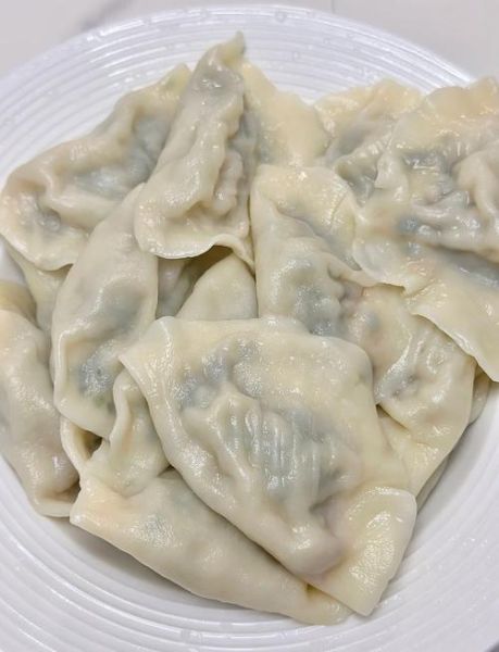 韭菜肉馅饺子怎么调_韭菜饺子馅不辣不柴秘诀-第3张图片-山城妙识