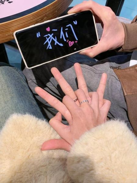 情人节图片2021怎么拍_情侣拍照姿势大全-第2张图片-山城妙识