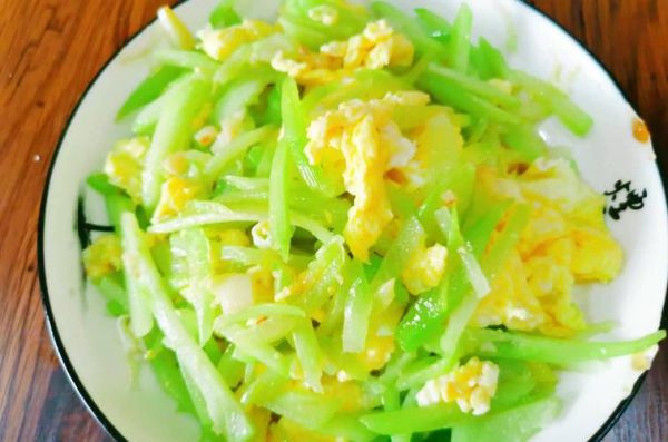 佛手瓜可以和什么蔬菜一起炒_佛手瓜炒什么菜好吃-第3张图片-山城妙识