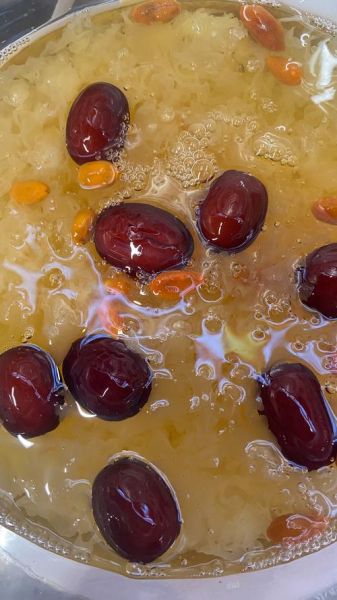银耳红枣汤煮多长时间_银耳红枣汤怎么煮才出胶-第2张图片-山城妙识