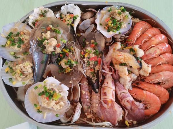 海鲜大餐怎么搭配一桌_海鲜大餐一桌多少钱-第3张图片-山城妙识