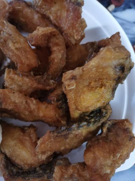 鱼炸完再蒸是什么做法_先炸后蒸的烹饪技巧-第3张图片-山城妙识