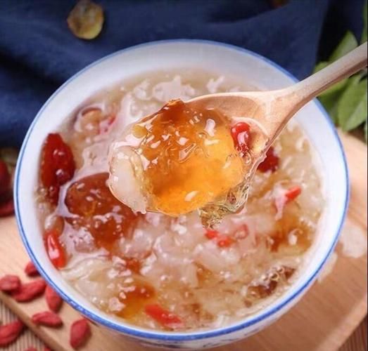 雪莲子桃胶的做法_雪莲子桃胶怎么煮-第3张图片-山城妙识