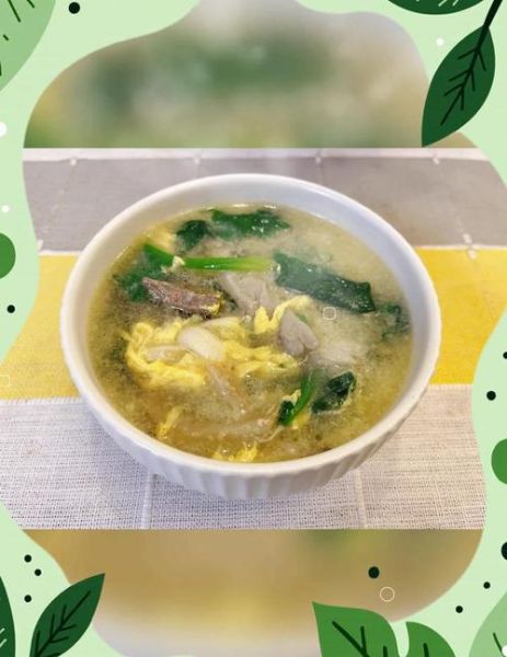 蘑菇菠菜鸡蛋汤怎么做_菠菜鸡蛋汤可以放蘑菇吗-第1张图片-山城妙识 蘑菇菠菜鸡蛋汤怎么做_菠菜鸡蛋汤可以放蘑菇吗-第1张图片-山城妙识
