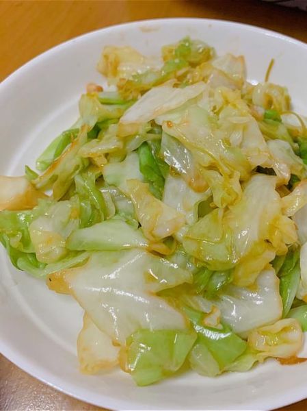 素炒包菜怎么炒好吃_包菜脆嫩不软塌的秘诀-第3张图片-山城妙识