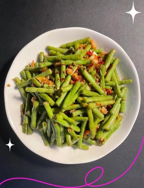长豆角炒肉末怎么做_豆角炒肉末需要焯水吗-第2张图片-山城妙识