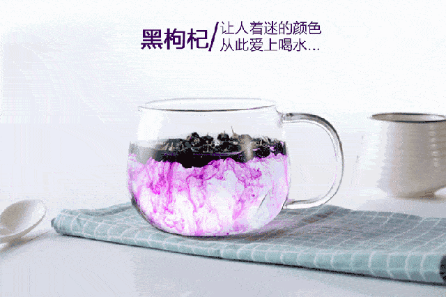 黑枸杞泡水颜色变化全过程_为什么会变色-第2张图片-山城妙识 黑枸杞泡水颜色变化全过程_为什么会变色-第2张图片-山城妙识