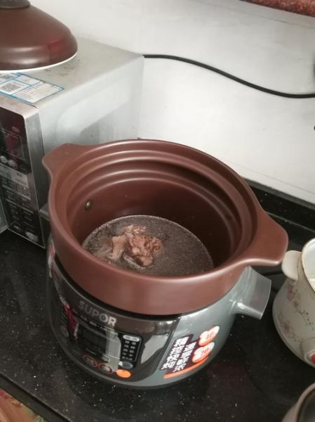 炖锅怎么用_炖锅第一次用怎么处理-第3张图片-山城妙识