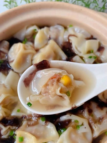 虾肉馄饨怎么包不破皮_鲜虾馄饨馅怎么调才弹牙-第2张图片-山城妙识 虾肉馄饨怎么包不破皮_鲜虾馄饨馅怎么调才弹牙-第2张图片-山城妙识