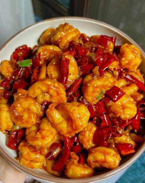香辣虾仁怎么做才入味_香辣虾仁去腥增香窍门-第3张图片-山城妙识