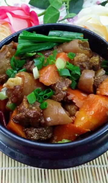胡萝卜烧羊肉怎么做好吃_胡萝卜烧羊肉的家常做法-第3张图片-山城妙识