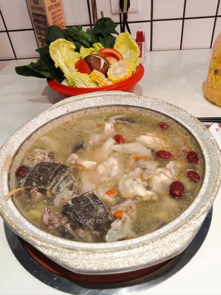 甲鱼焖鸡怎么做_甲鱼焖鸡正宗做法-第1张图片-山城妙识 甲鱼焖鸡怎么做_甲鱼焖鸡正宗做法-第1张图片-山城妙识