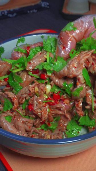 凉拌牛肉怎么做_凉拌牛肉用什么部位最好-第3张图片-山城妙识 凉拌牛肉怎么做_凉拌牛肉用什么部位最好-第3张图片-山城妙识