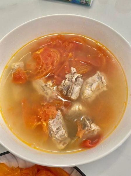 番茄胡萝卜排骨汤怎么做_番茄胡萝卜排骨汤的功效-第3张图片-山城妙识 番茄胡萝卜排骨汤怎么做_番茄胡萝卜排骨汤的功效-第3张图片-山城妙识