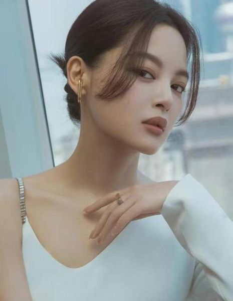 香肠嘴女星有哪些_香肠嘴女星颜值争议-第2张图片-山城妙识 香肠嘴女星有哪些_香肠嘴女星颜值争议-第2张图片-山城妙识
