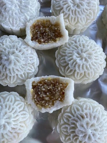 米月饼怎么做_米月饼需要蒸多久-第1张图片-山城妙识 米月饼怎么做_米月饼需要蒸多久-第1张图片-山城妙识