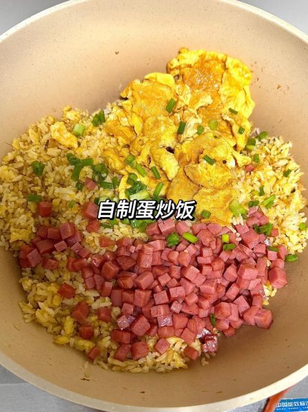 鸡蛋炒大米的做法_隔夜饭怎么炒才粒粒分明-第3张图片-山城妙识 鸡蛋炒大米的做法_隔夜饭怎么炒才粒粒分明-第3张图片-山城妙识
