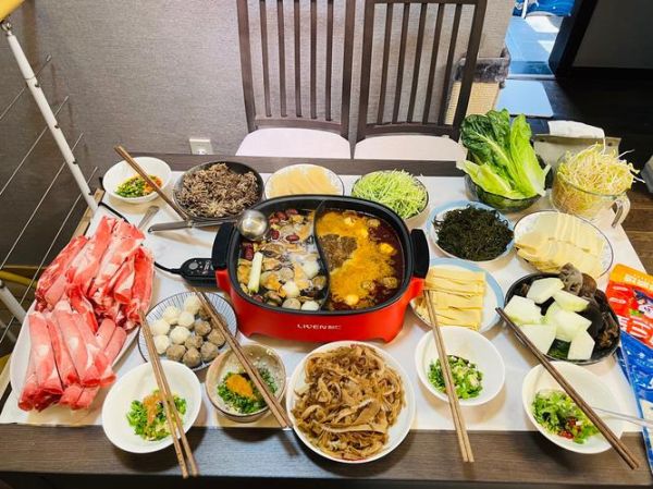 火锅有哪些种类_哪种火锅最适合家庭聚餐-第1张图片-山城妙识 火锅有哪些种类_哪种火锅最适合家庭聚餐-第1张图片-山城妙识