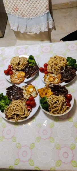 黑胡椒酱意面怎么做_黑胡椒酱意面家常做法-第2张图片-山城妙识