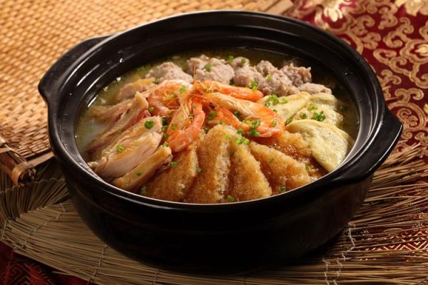 三鲜砂锅怎么做_三鲜砂锅需要哪些食材-第2张图片-山城妙识