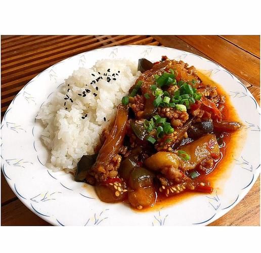 鱼香茄条盖饭怎么做_鱼香茄条盖饭热量高吗-第1张图片-山城妙识 鱼香茄条盖饭怎么做_鱼香茄条盖饭热量高吗-第1张图片-山城妙识
