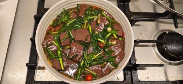 韭菜鸭血汤怎么做_鸭血汤去腥技巧-第2张图片-山城妙识 韭菜鸭血汤怎么做_鸭血汤去腥技巧-第2张图片-山城妙识
