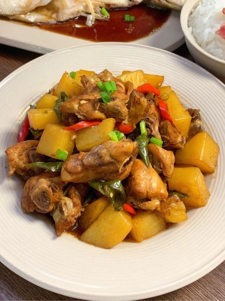 土豆鸡块怎么做好吃_家常土豆鸡块的做法步骤-第2张图片-山城妙识 土豆鸡块怎么做好吃_家常土豆鸡块的做法步骤-第2张图片-山城妙识