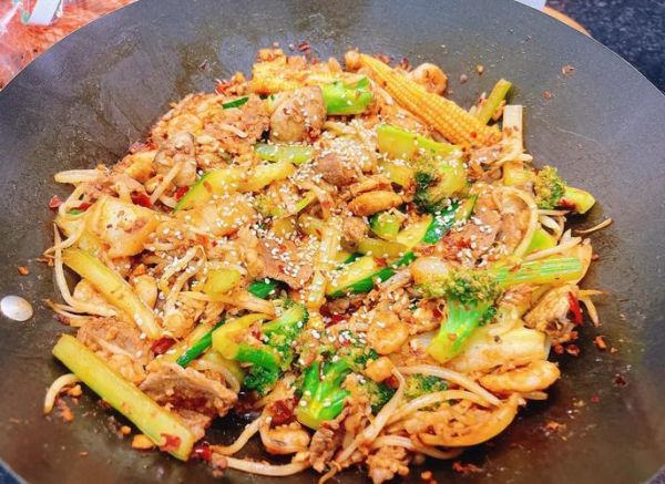 麻辣香锅怎么做_麻辣香锅配方视频-第1张图片-山城妙识 麻辣香锅怎么做_麻辣香锅配方视频-第1张图片-山城妙识