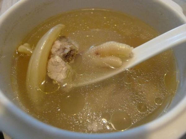 鱼肚和什么一起煲汤_鱼肚煲汤的最佳搭配-第2张图片-山城妙识 鱼肚和什么一起煲汤_鱼肚煲汤的最佳搭配-第2张图片-山城妙识