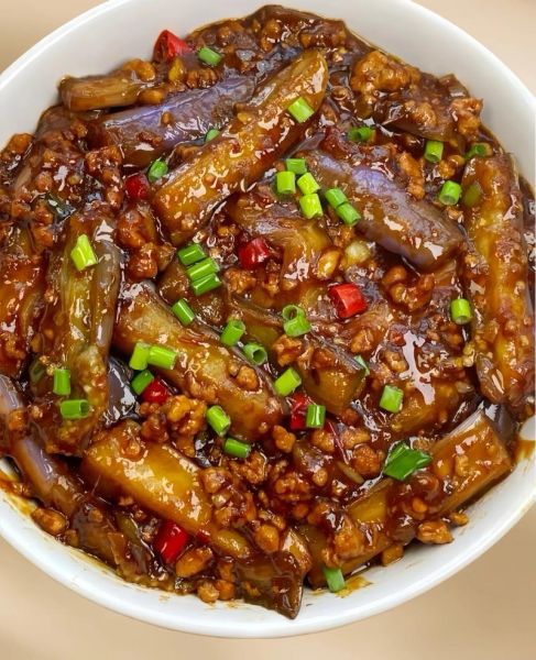酱爆肉末茄子怎么做_肉末茄子用长茄还是圆茄-第2张图片-山城妙识 酱爆肉末茄子怎么做_肉末茄子用长茄还是圆茄-第2张图片-山城妙识